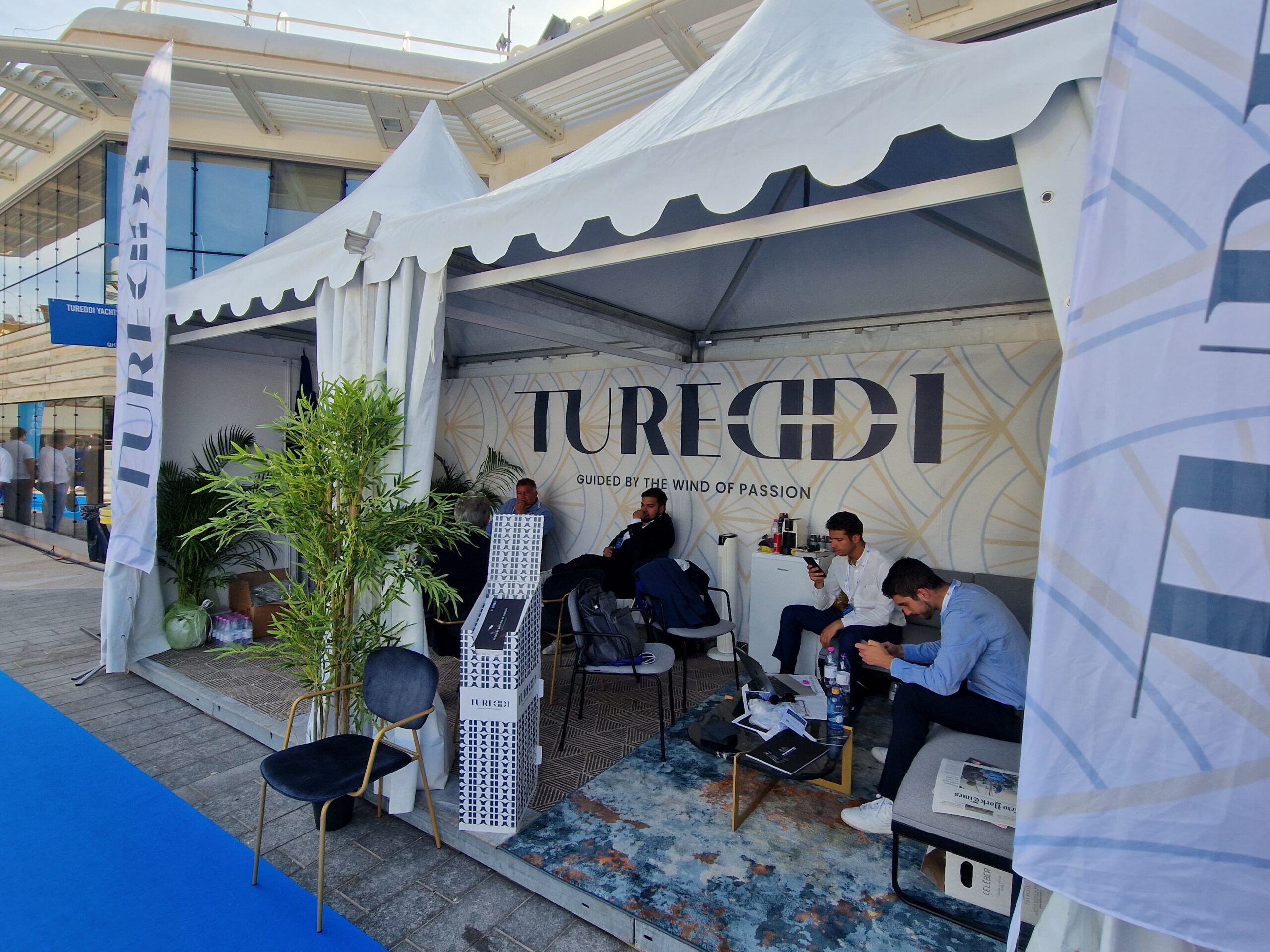 L'esordio a Monaco del nuovo brand Tureddi Group con due linee di ...