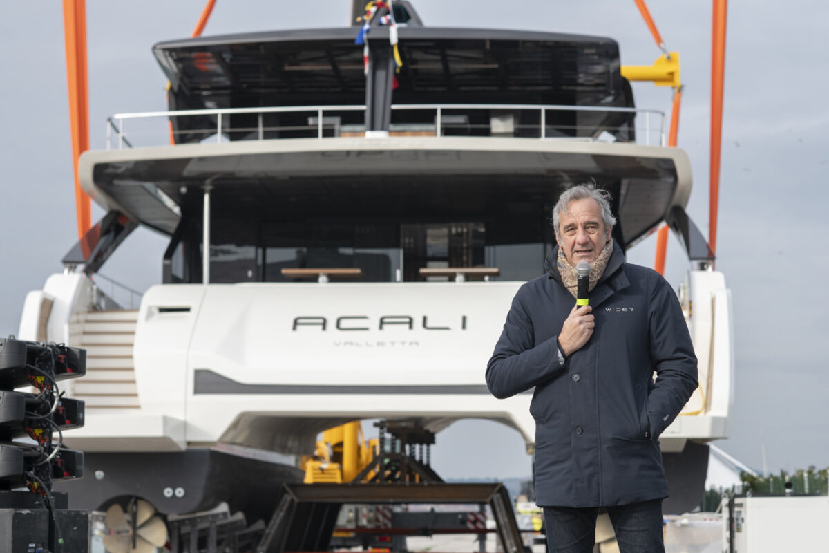 The first WiderCat 92 catamaran launched in Fano - SuperYacht24