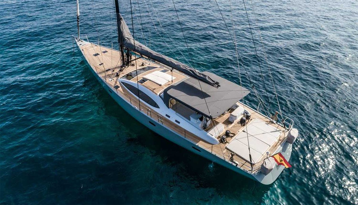Nice 24-meter sailing yacht changes owner - SuperYacht24
