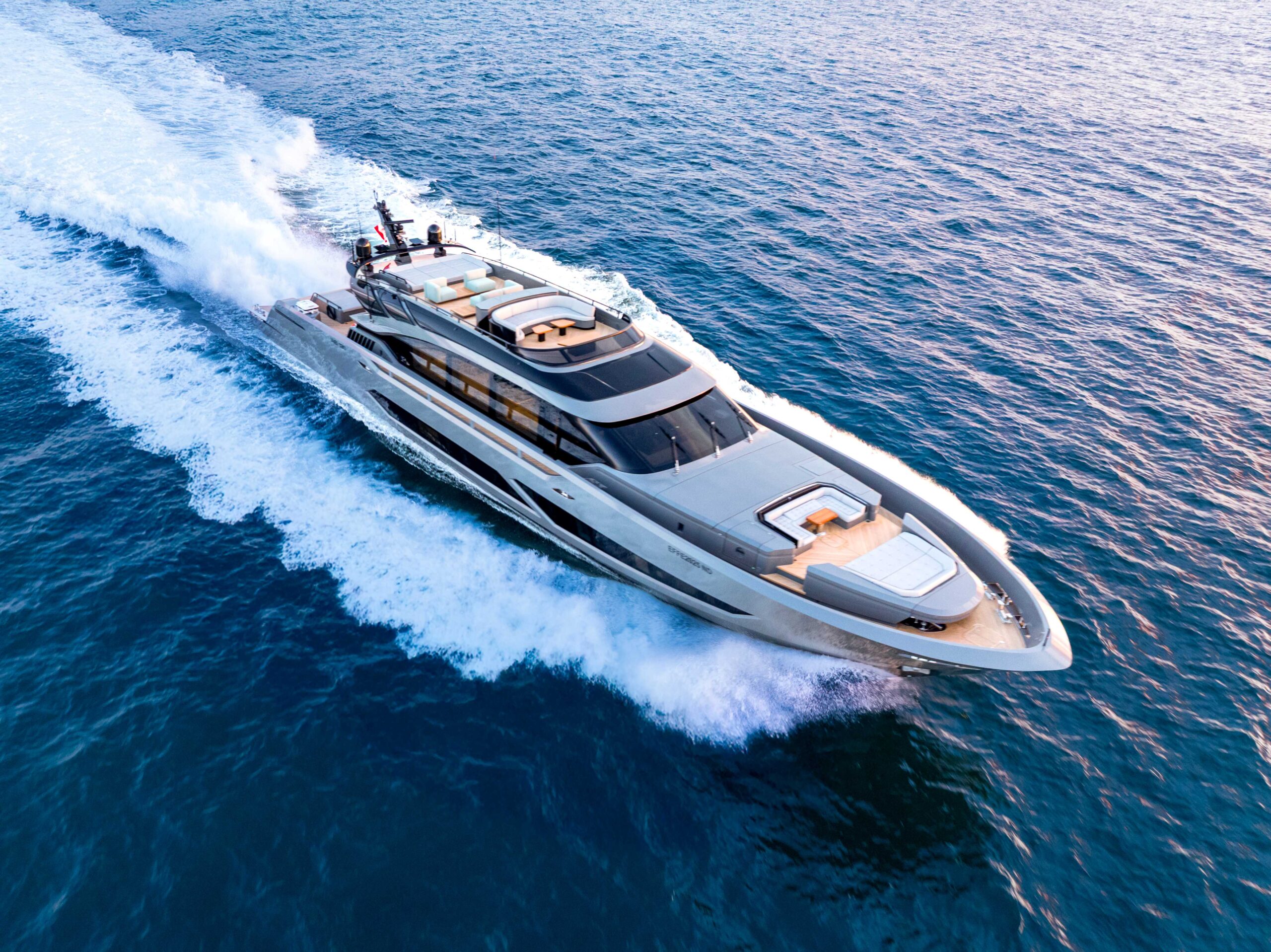 Consegnato da Ab Yachts il primo esemplare della nuova unità Ab130 ...