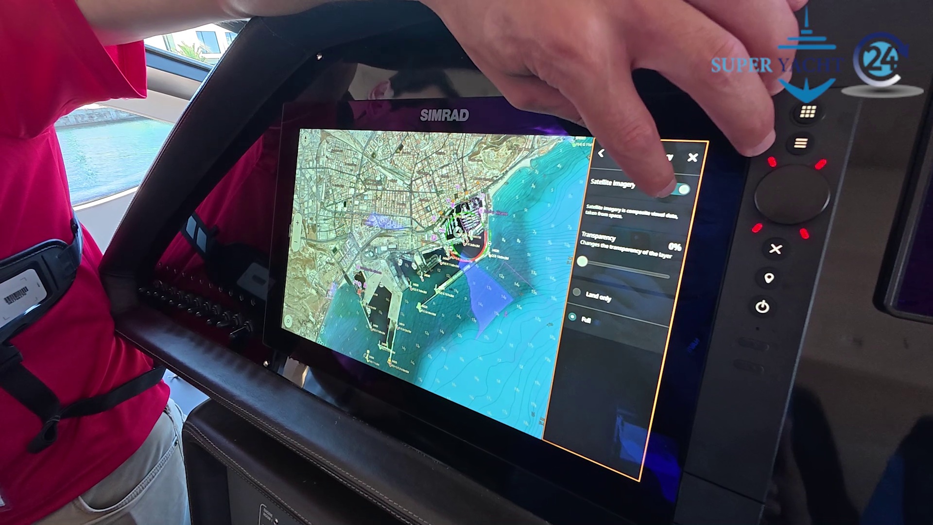 Test Simrad NSS4 e B&G Zeus SR: processore di ultima generazione e ...