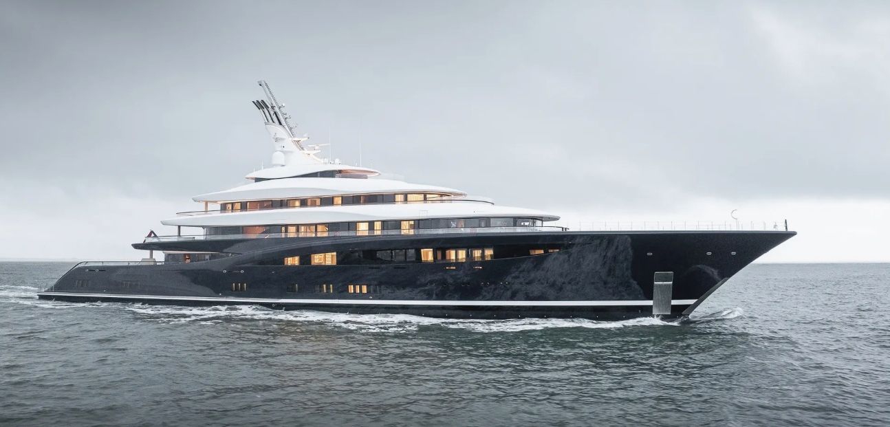 Il primo rifornimento di idrogeno liquido a uno yacht è per il Feadship ...