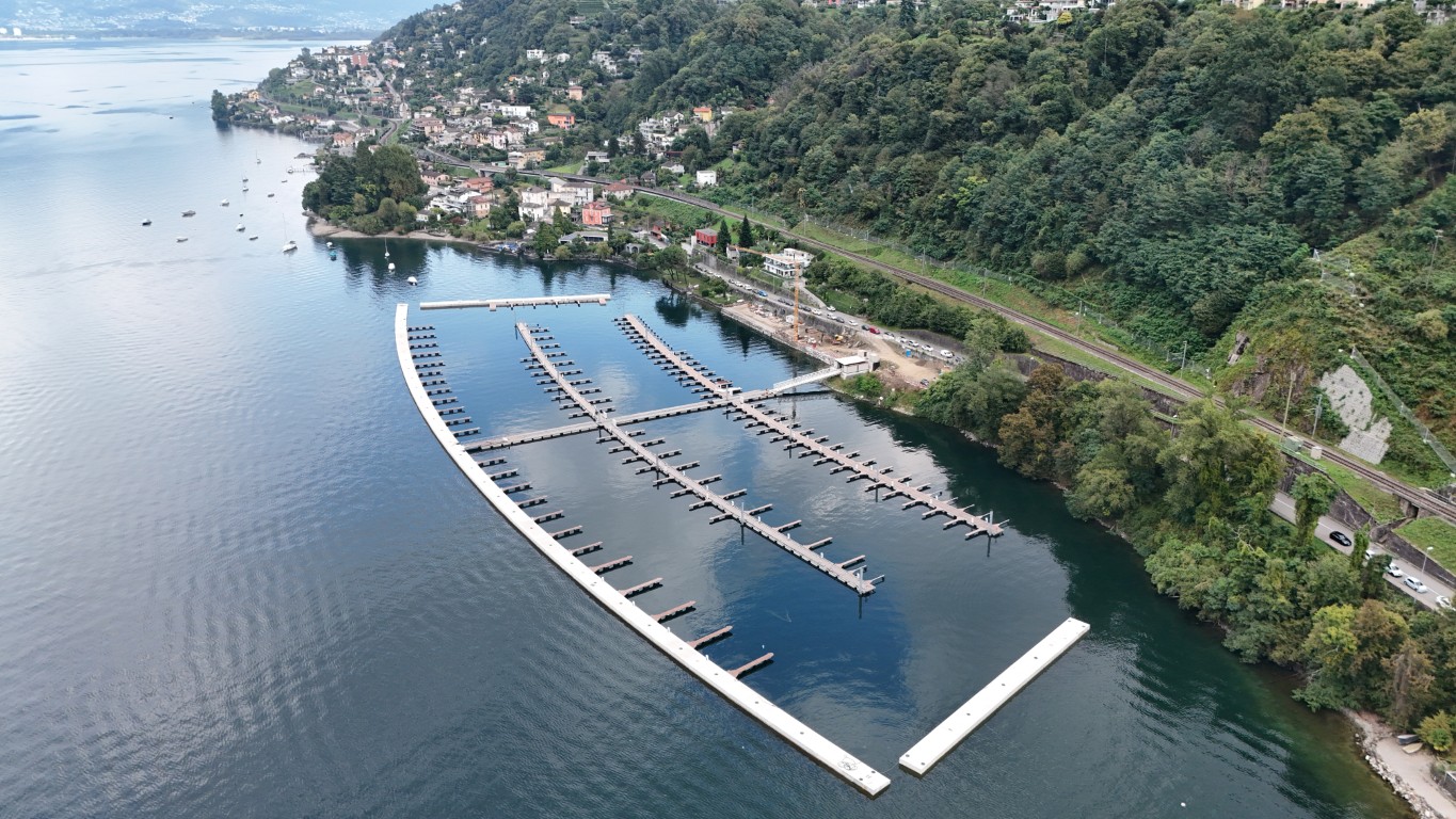 Ingemar firma le strutture galleggianti del nuovo porto di Gambarogno ...